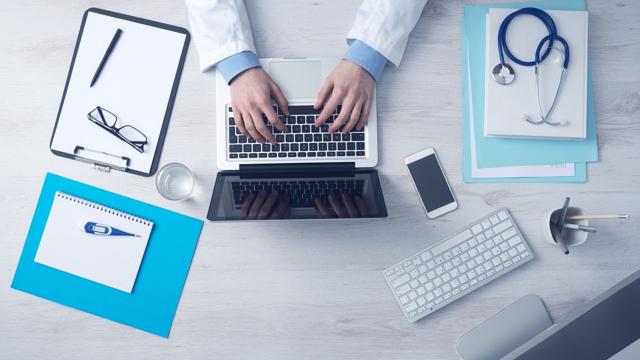 Suivi médical des travailleurs : nouveaux modèles d'attestations à ...